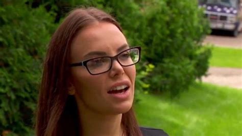 Marisa Simonetti Loses Republican Endorsement After Tarantula Toss