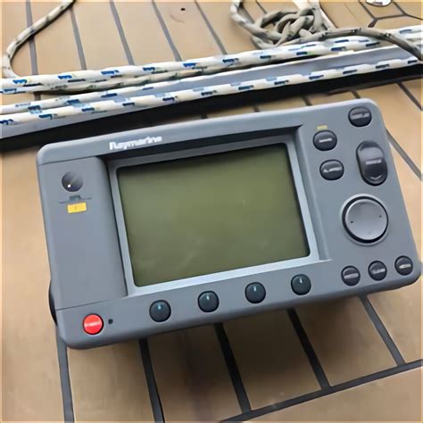 Simrad Chartplotter For Sale In Uk 17 Used Simrad Chartplotters