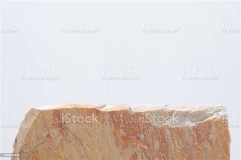 빈 자연 거친 베이지 색 화강암 돌 연단은 빈 Spacecosmetic 아름다움 패션 제품 현재 배치 받침대 프로모션