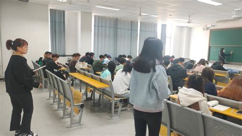 【通信学风第二十五期】通信工程学院开展学风督察工作 学生服务