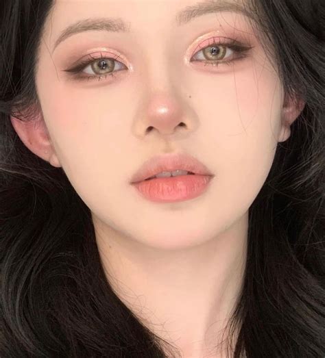 Pin By Choco Mayy On Makeupand Mỹ Phẩm Asian Eye Makeup Soft Makeup Looks Character Makeup