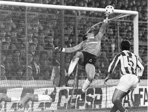 Gaur 70 Urte Jaio Zen Luis Migel Arkonada Realeko Atezain Bikaina Erritarrak Gaur8 Mila