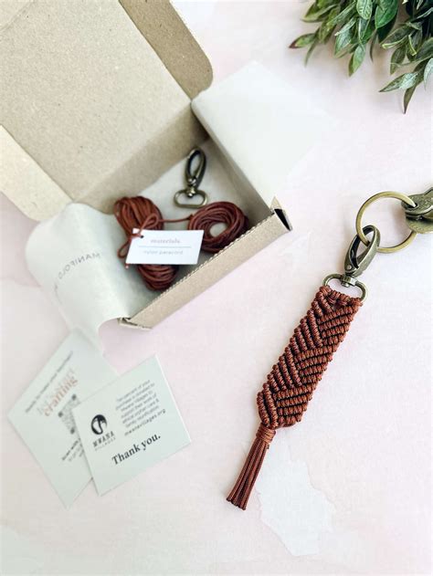 new colors diy macrame kit paracord keychain quinn manifold witness