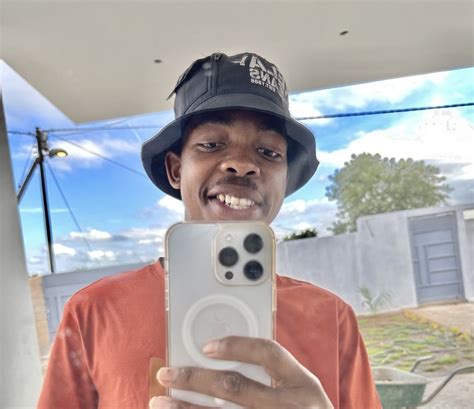 Biografia De Killua Rafael Moz Entretenimento