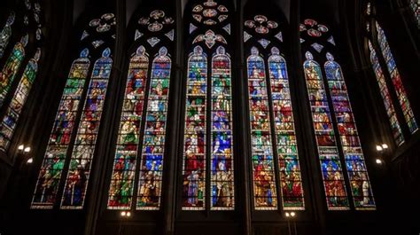 파리 대성당의 스테인드 글라스 샤르트르 대성당 스테인드 글라스 조디악 표지판 황소자리 배경 일러스트 및 사진 무료 다운로드 Pngtree