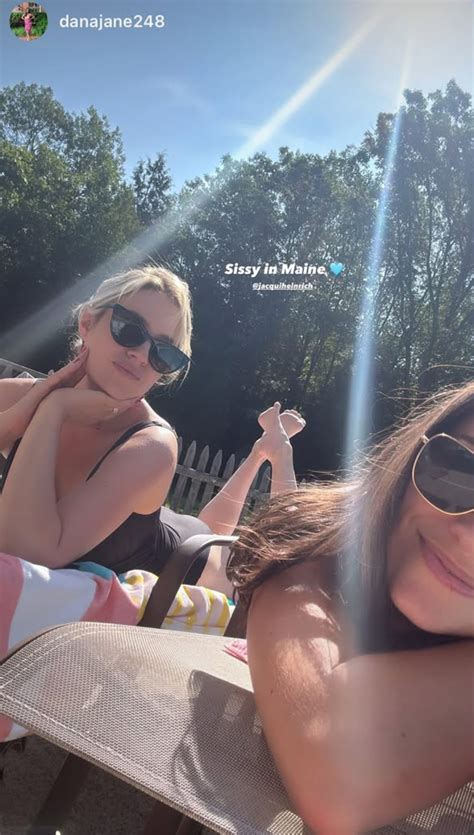 Jacqui Heinrichs Feet