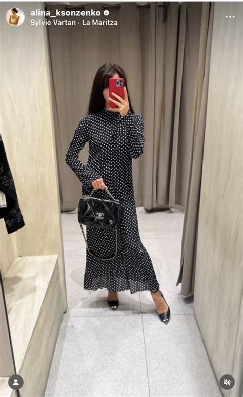 Сукня Zara — ціна 1600 грн у каталозі Сукні міді Купити жіночі речі за доступною ціною на Шафі