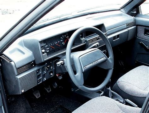 Стоит ли покупать ВАЗ-21099: плюсы и минусы автомобиля | Плюсы и минусы