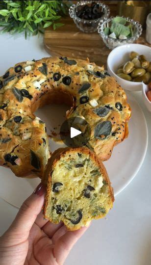 51k Views · 1 1k Reactions مافي الذ منها اسرع وجبة فطور او عشا بالجبنة البيضا والزعتر مابنمل