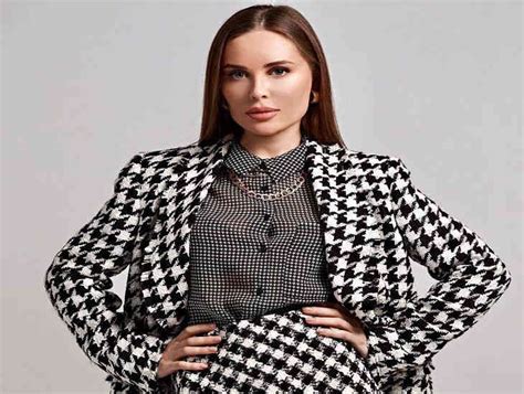 Юлия Михалкова рассказала почему соблюдает Рождественский пост