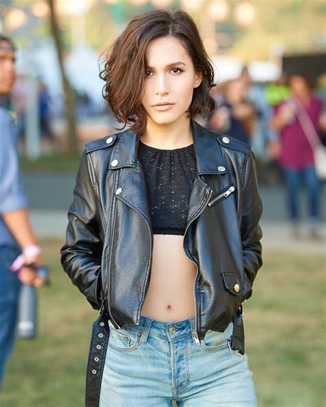 Picture Of Erin Sanders