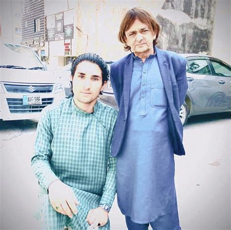 Nazeer Khan