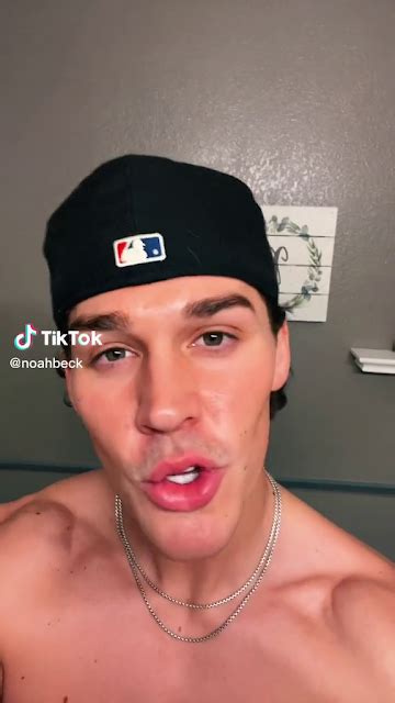 Alexis Superfan S Shirtless Male Celebs Noah Beck Shirtless Tiktok