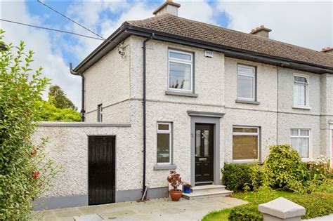 1 Oliver Plunkett Avenue Dun Laoghaire County Dublin Marlay