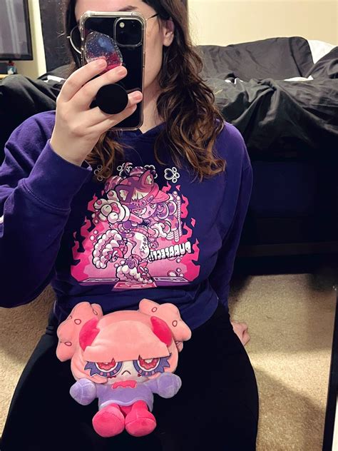 Nen Yokai Vtuber Hiatus C On Twitter Got My Plushie Yesterday The Imp Queen Has Found Her