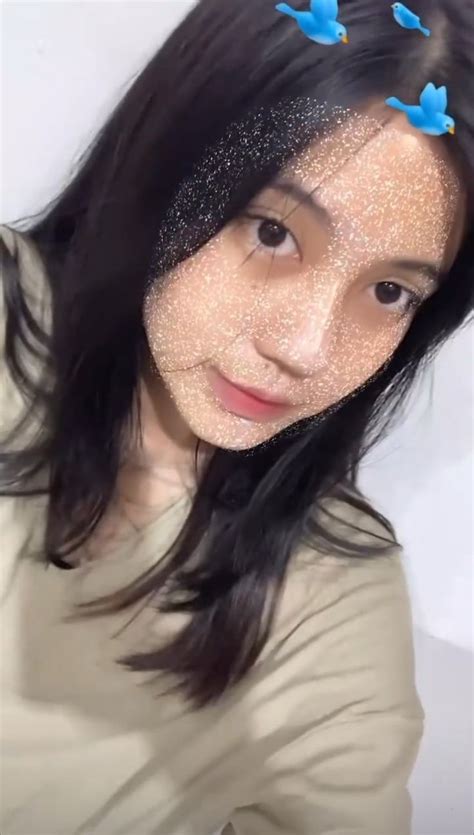 Pin Oleh Rakha Di Random Gadis Gadis Cantik Wajah Orang Cantik