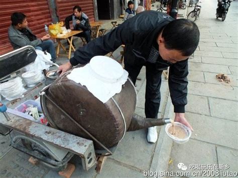 老式油茶桶 油茶 油茶麻花 大山谷图库