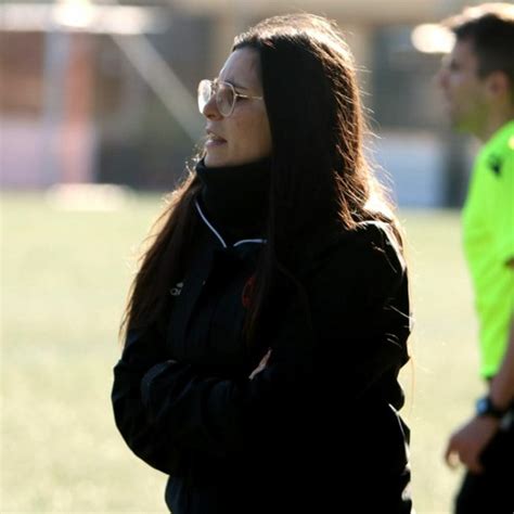 Stream Episode Lorena De Castro · Zona Mixta Jornada 20 · Segona Rfef