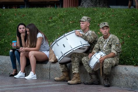 Чоловік та жінка Загальні питання Стрічка Photographersua