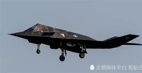 三架f 117飞机已部署到明尼苏达州德卢斯空军国民警卫队基地，将参加2023年“北方闪电”演习。 腾讯新闻