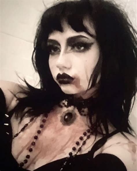 Pin By Jay On Me Goth Makeup Gothic Makeup Trad Goth Makeup