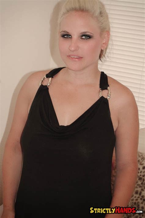 Blonde Babe Tashi Gets Naked Then Gives Her Cameraman A Handjob Photos