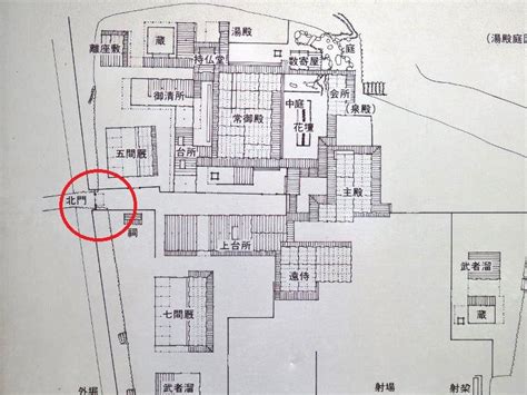 ＜一乗谷朝倉氏館＞の”城門”を巡る－必ず紹介される”唐門”は、実は”松雲院”の門を江戸時代に移築 シロスキーのお城紀行