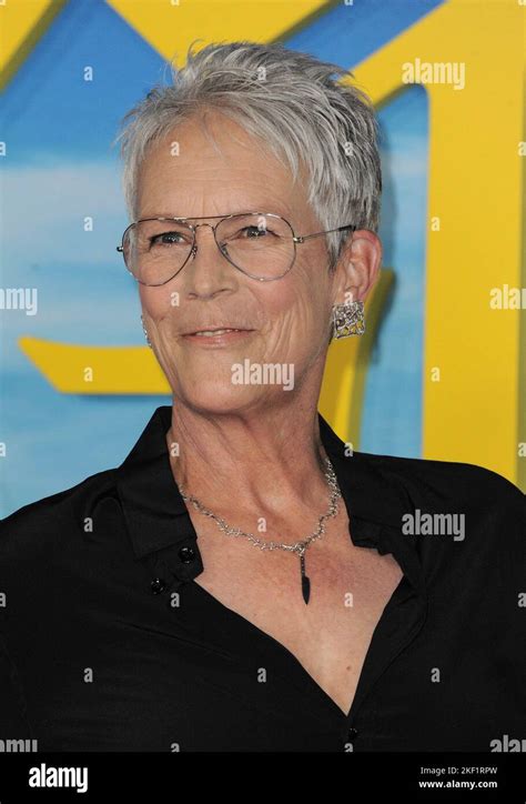 Los Angeles Ca 14th Nov 2022 Jamie Lee Curtis At Arrivals For Glass