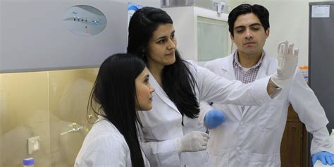 2d Puddles Of Electrons Emerge In A 3d Superconducting Material Lab