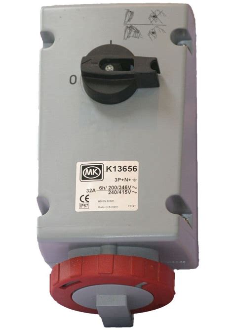 Mk K13656 32 Amp 5 Pin Interlocked Switched Socket Outlet Ip67
