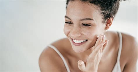 How To Use Retinol A Beginner S Guide And FAQ Chatelaine