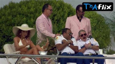 Marisa Petroro Bikini Scene In Reno Miami Porn Videos