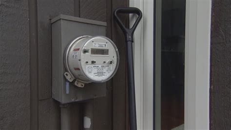 Epcor Has Shut Off Power For 200 Edmonton Customers Since Winter Disconnection Ban Ended Cbc News