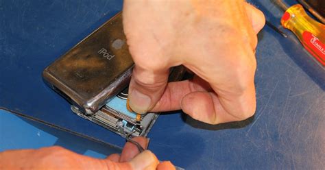 The Original Mechanic How To Replace The Battery In A 160GB IPOD Classic Model A1238