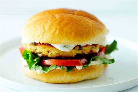 Crab Cake Sandwich Recipe Easy And Restaurant Style