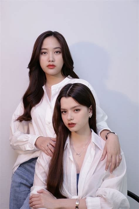 Gaptheseries Freenbecky Gl Freenbecky Freen Becky Couple Wallpaper Gap Dara Kpop Best