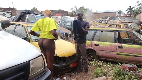 Publicly In The Garage I Fuck With My Client Her Vehicle In The Middle Of Repairs With My Big