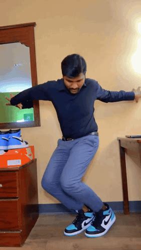 Ha Twerk GIF Ha Twerk Comedy Discover Share GIFs