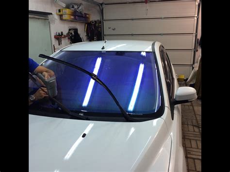 Тонировка лобового хамелеоном. — Ford Focus Sedan II, 1,6 л, 2010 года ...