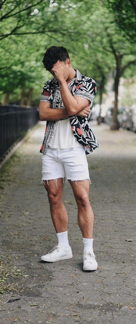 17 Hawaiian Outfits To Keep Men Vacation Ready Hawaiian Outfit Men