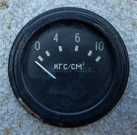 Close Up Of A Round Dark Analog Pressure Gauge The Pressure Gauge Displays Values From 0 To 10