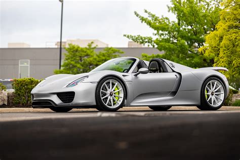 Porsche 918 Spyder Silver