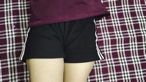 Νεαρή κοπέλα του χωριού πρώτη φορά σεξ χωριό Beutiful κορίτσι στενό