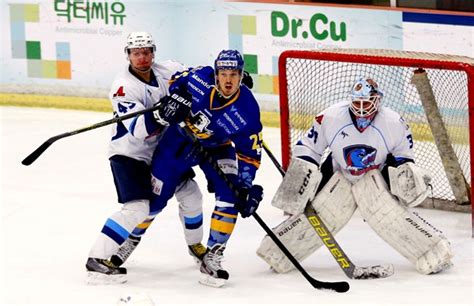 골리들의 자존심 대결 아이스하키 아시아리그 챔피언 결정전