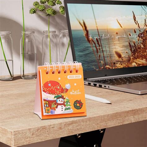 Badu Bg Настолен календар 2023 Мини месечен настолен календар от август 2022 г до декември 2023