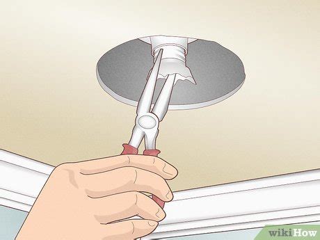 Easy Ways To Replace An Led Recessed Light Bulb 13 Steps