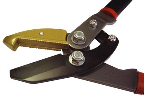 Садовые ножницы и секаторы Oregon.