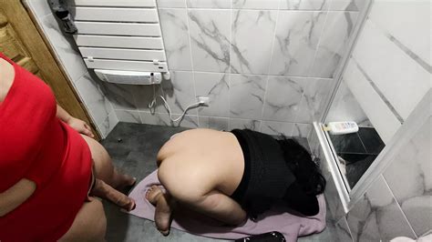 Casal bissexual fazendo sexo na câmera com seu strapon este casal sabe como agradar xHamster