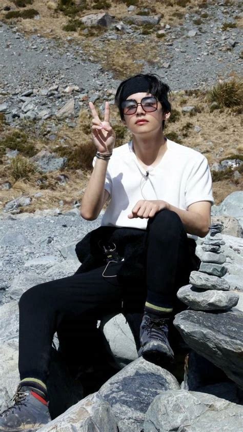 Bts Community Post 사랑스러운 김태형 생일 축하해요 당신이 없으면 내 우주는 불완전합니다 행복하세요 모든