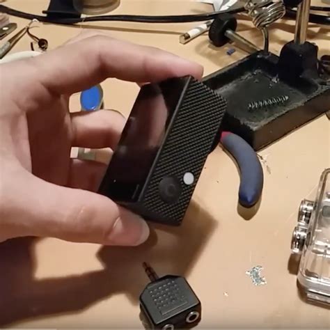 Hacking An External Mic Port Onto A Camera Hackaday